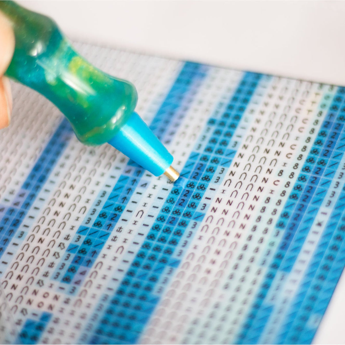 La magie de la colle coulée : Améliorer vos kits de peinture au diaman – Oraloa